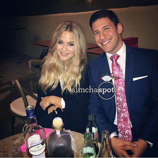 Vort of Josh Kolb and Avigayil Gress (LA) (2 Pics) - Simcha Spot