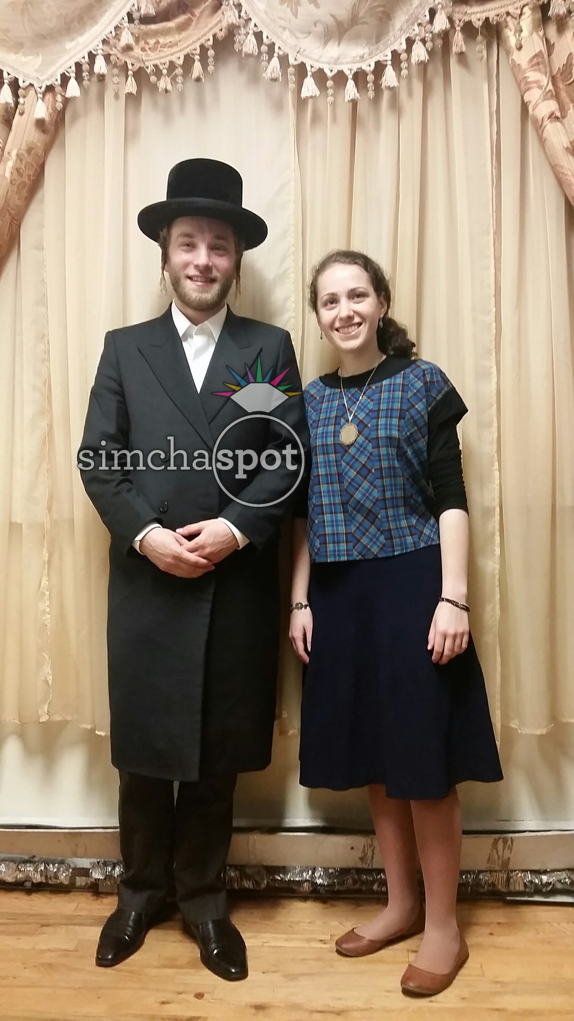 Engagement of Miriam Oliel (Brooklyn) and Shlome Kraus (Manchester ...