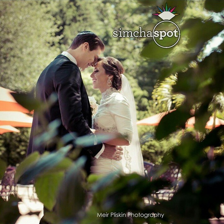 Wedding of Tzivia Lopiansky and Danny Weinstein Photo by Meir Pliskin ...