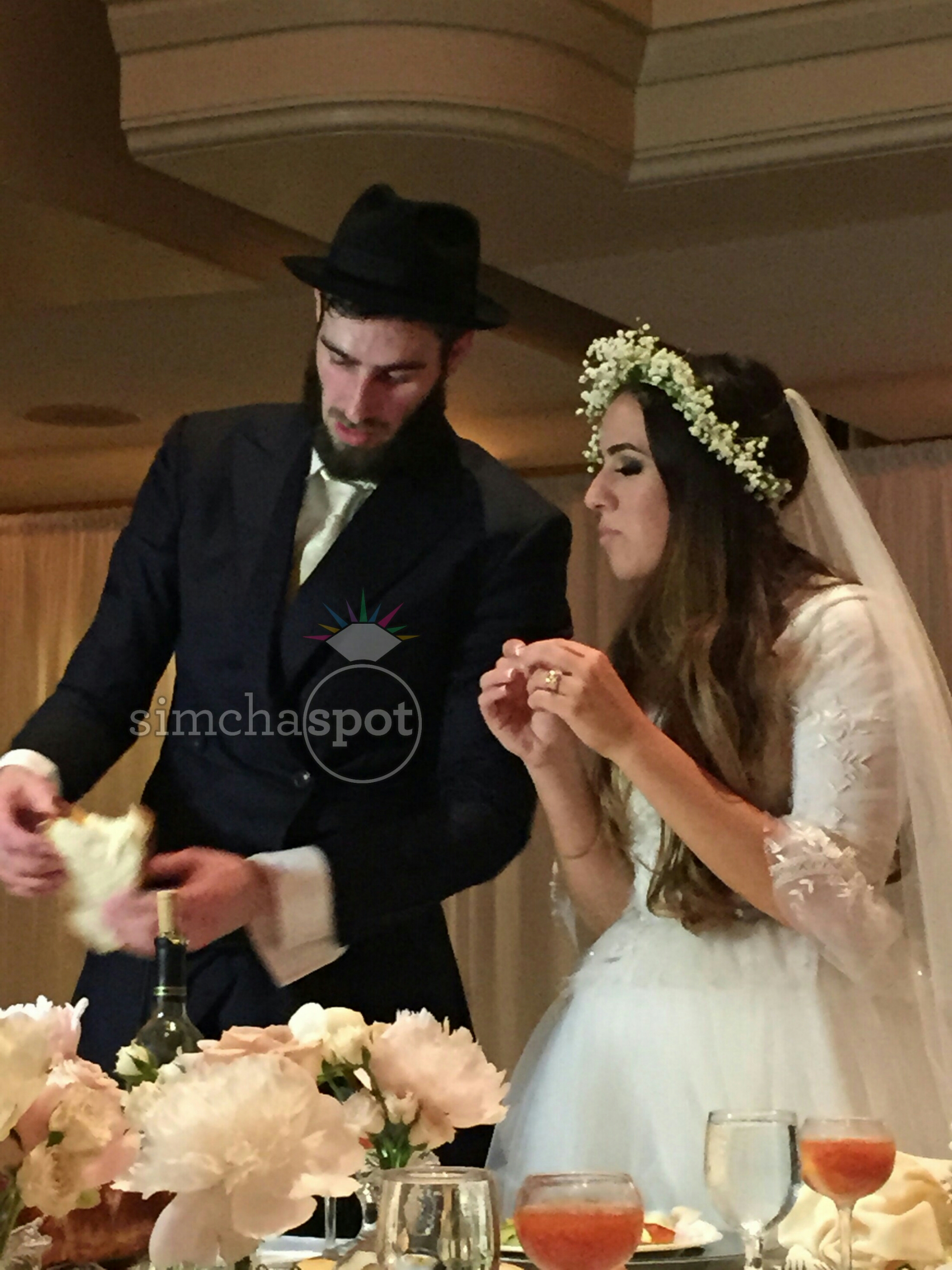Wedding of Gabriella Waxman and Ari Witkes (Cleveland) - Simcha Spot