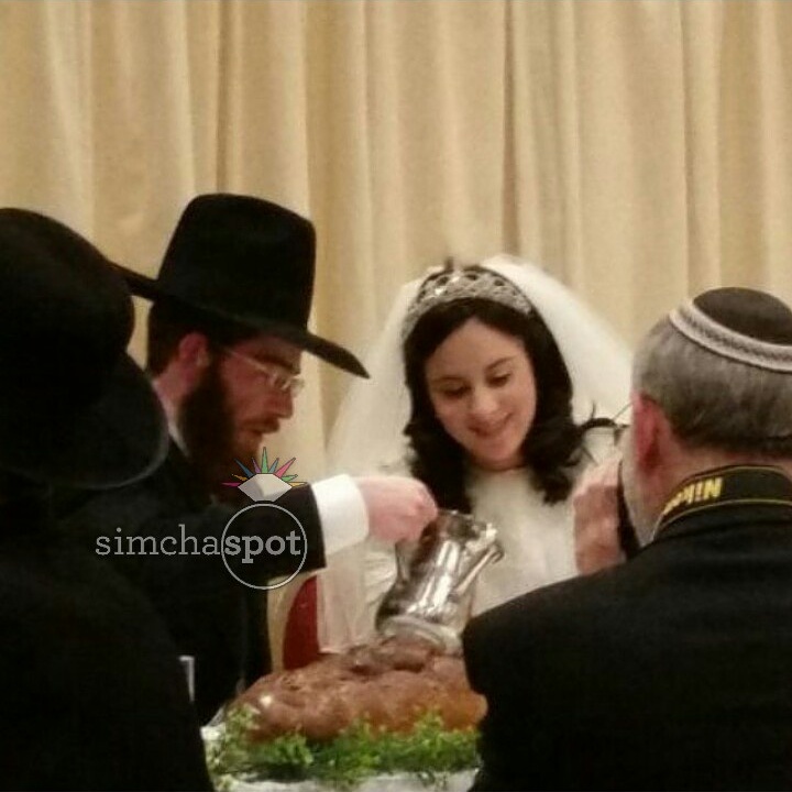 Wedding of Brochi Gutmann (Gateshead) and Shimshi Weisz (Aix Les Bains ...