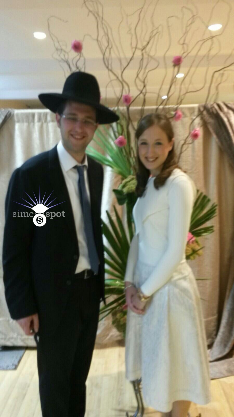 Engagement of Ari Simons (Golders Green) and Chaya Lebrecht (Gateshead ...