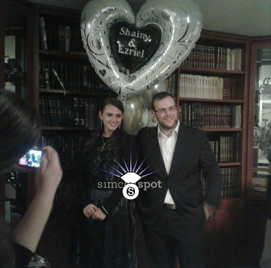 Engagement of Shainy Zobin (London) and Ezriel Moscovitz (Gateshead) (6 ...
