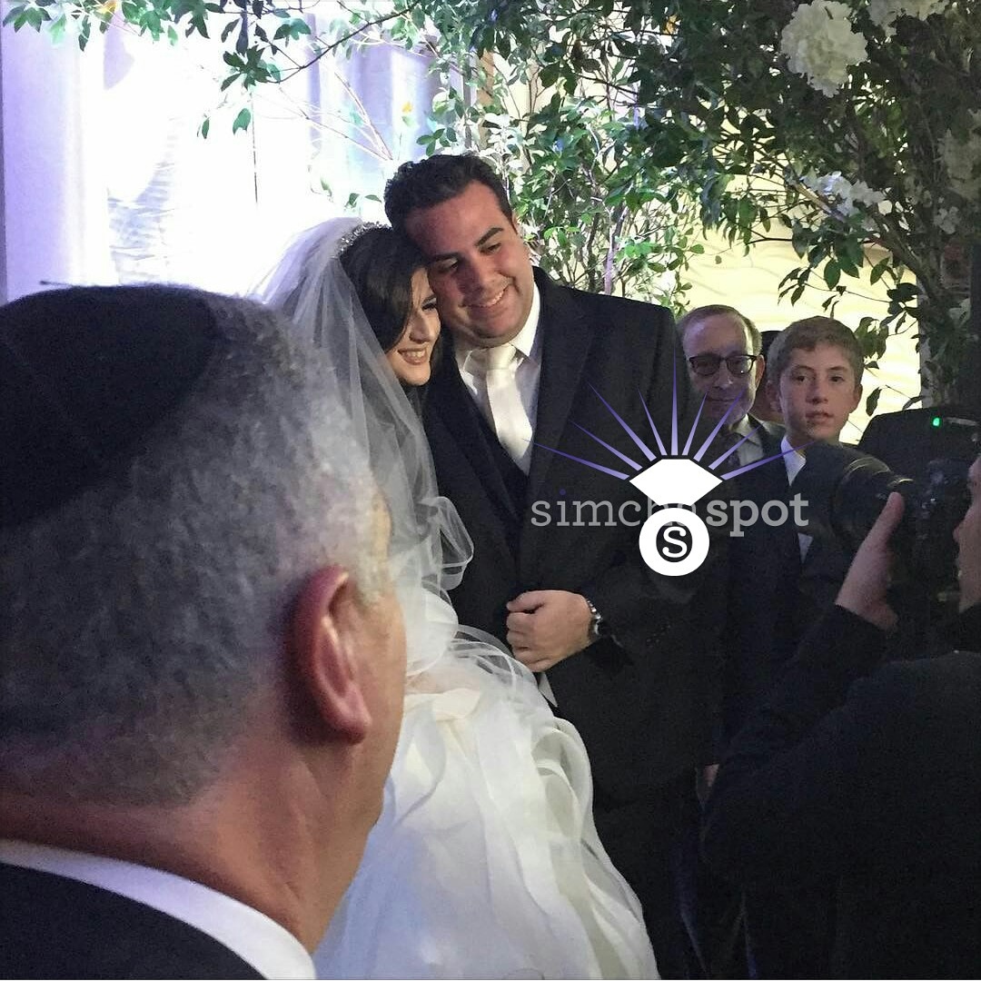 Wedding of Yehuda and Arielle Jacobowitz (3 Pics) - Simcha Spot