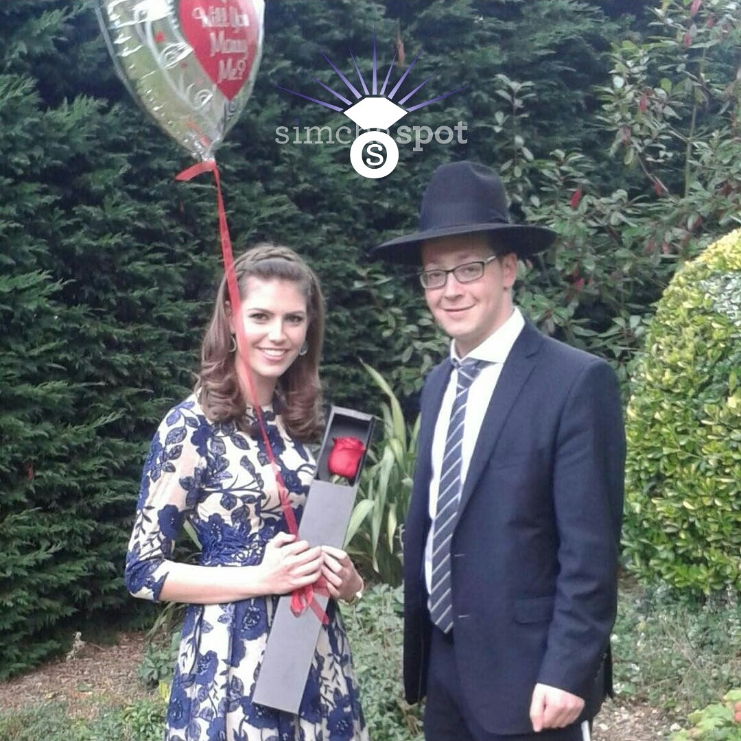 Engagement of Avrumi Rubin (Gateshead) and Miri Inglis (Hendon) (2 Pics ...