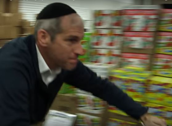 How Fast Can YOU Shop? | simchaspot.com