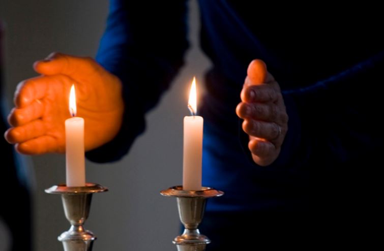 My Mother Won't Be Lighting Candles This Shabbos | simchaspot.com